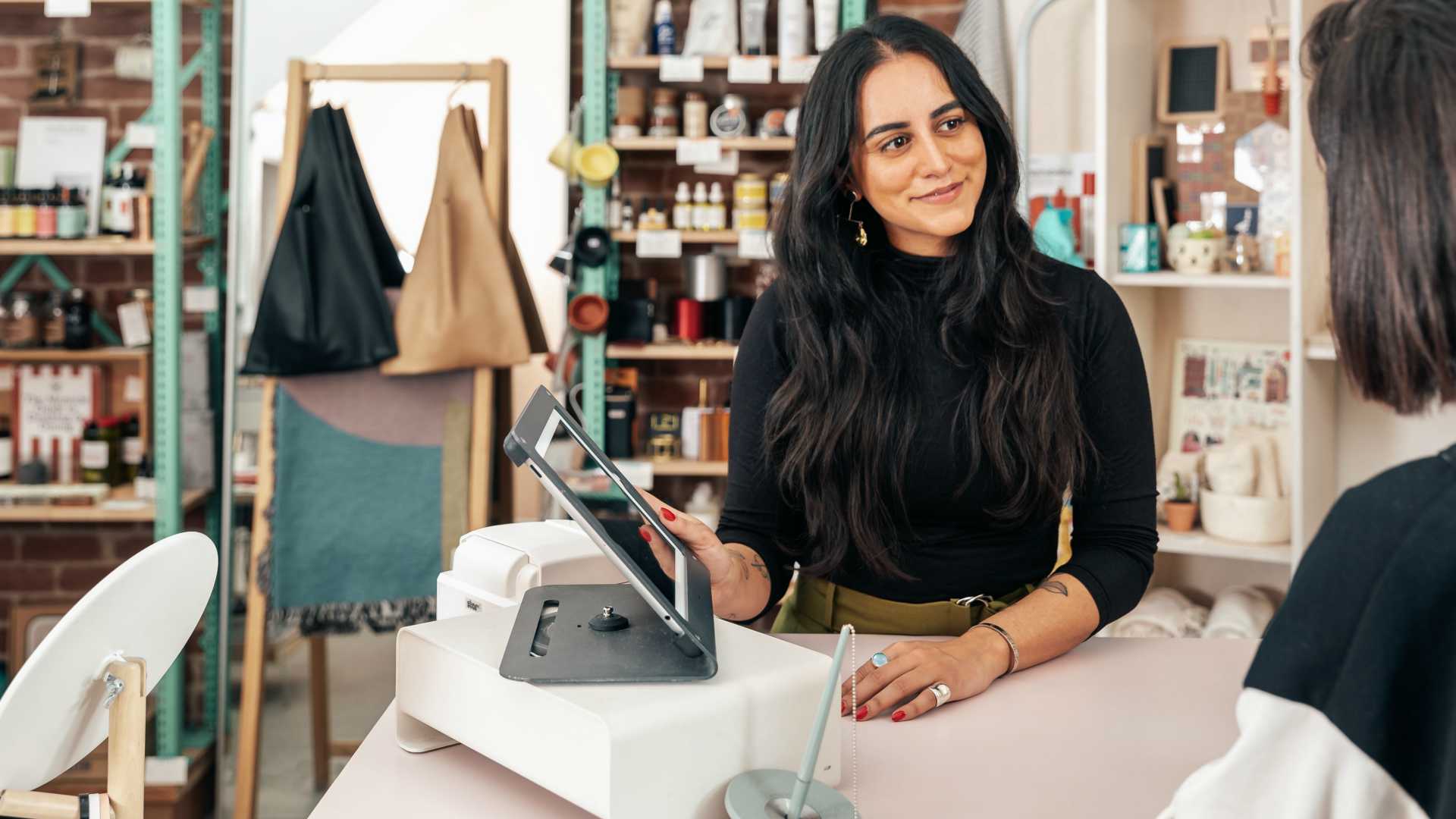 How Training Can Engage and Retain Millennial and Gen Z Retail ...