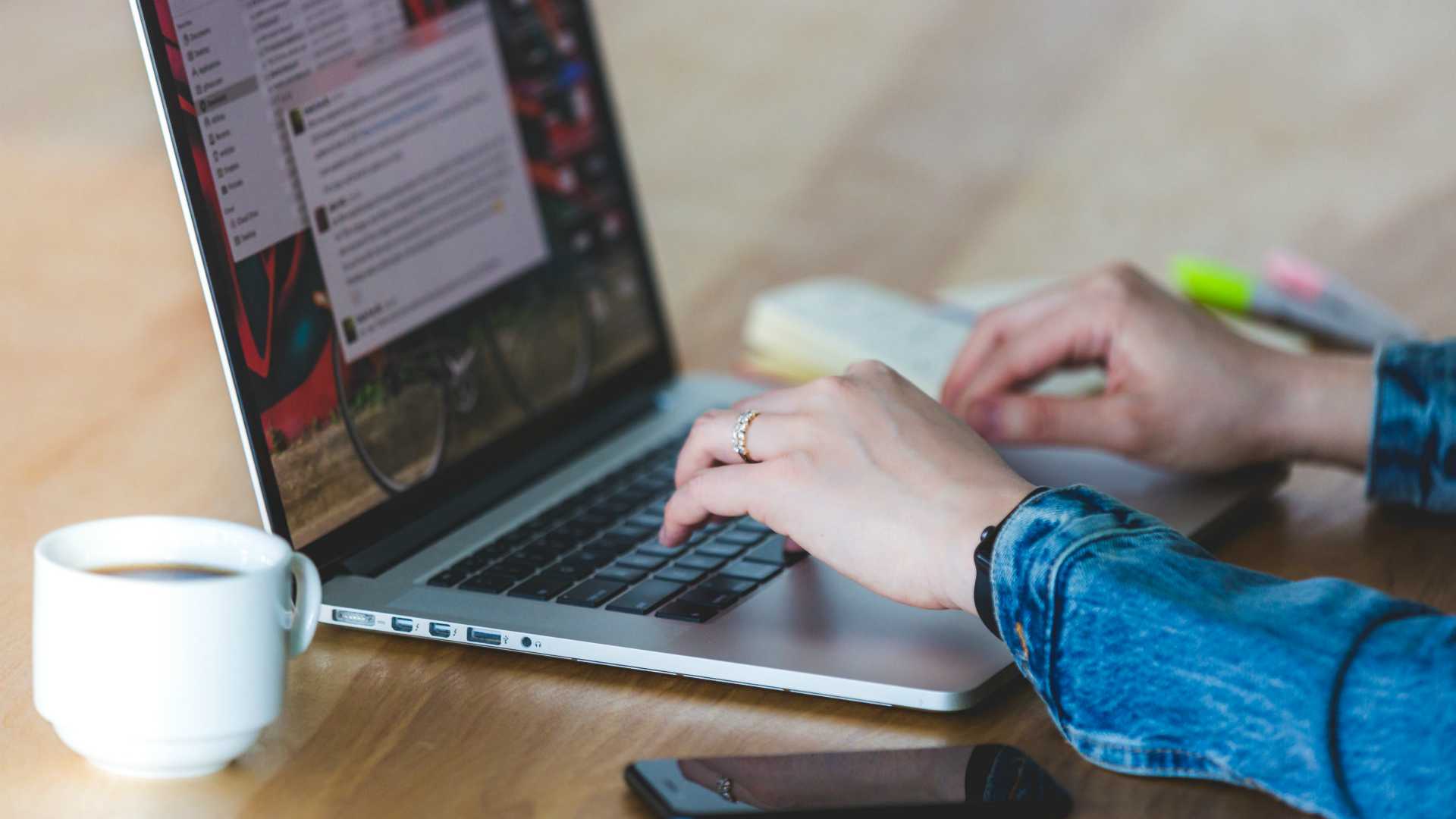 5 Creative Communication Methods to Share Information With a Multi ...