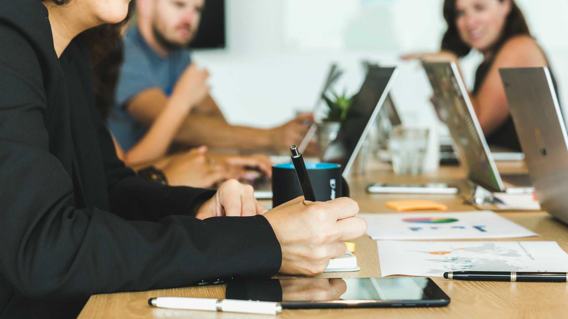 4 Workplace Learning Trends for Training Professionals - Training Industry