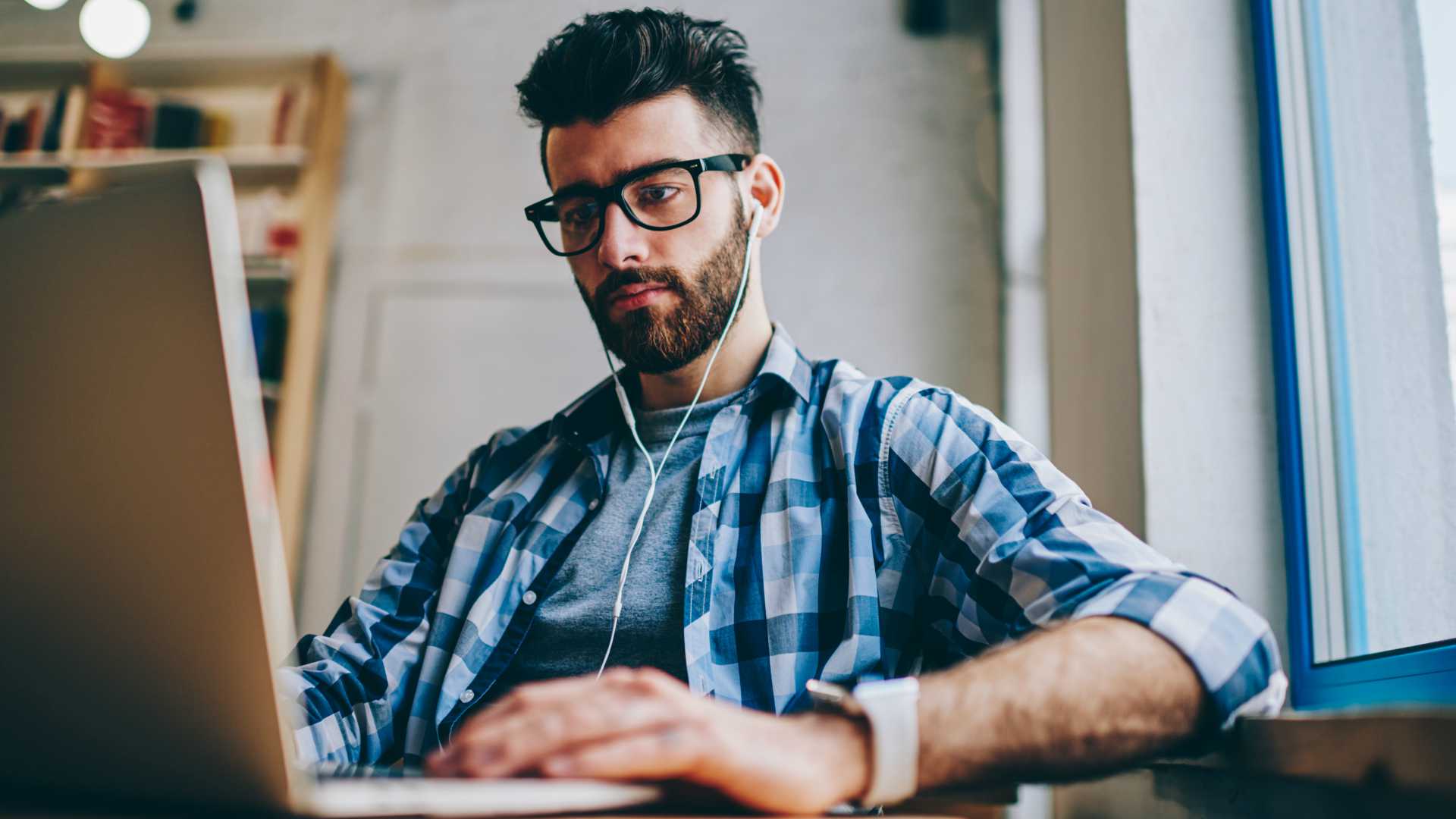 Transitioning from ILT to VILT: 5 Challenges and Solutions