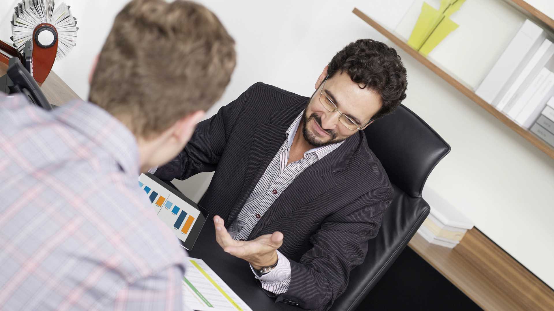 Your Sales Reps’ Top 3 Questions on Structuring Sales Conversations