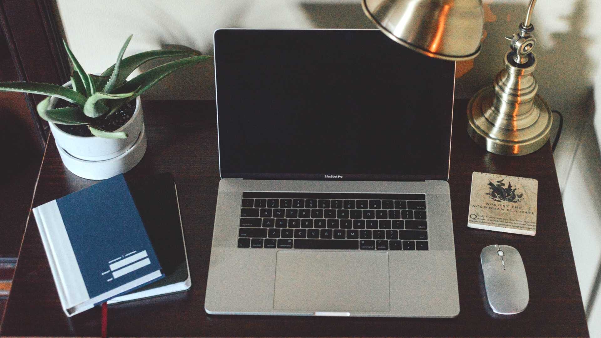 Choosing the Best Remote Learning Model for Your Organization