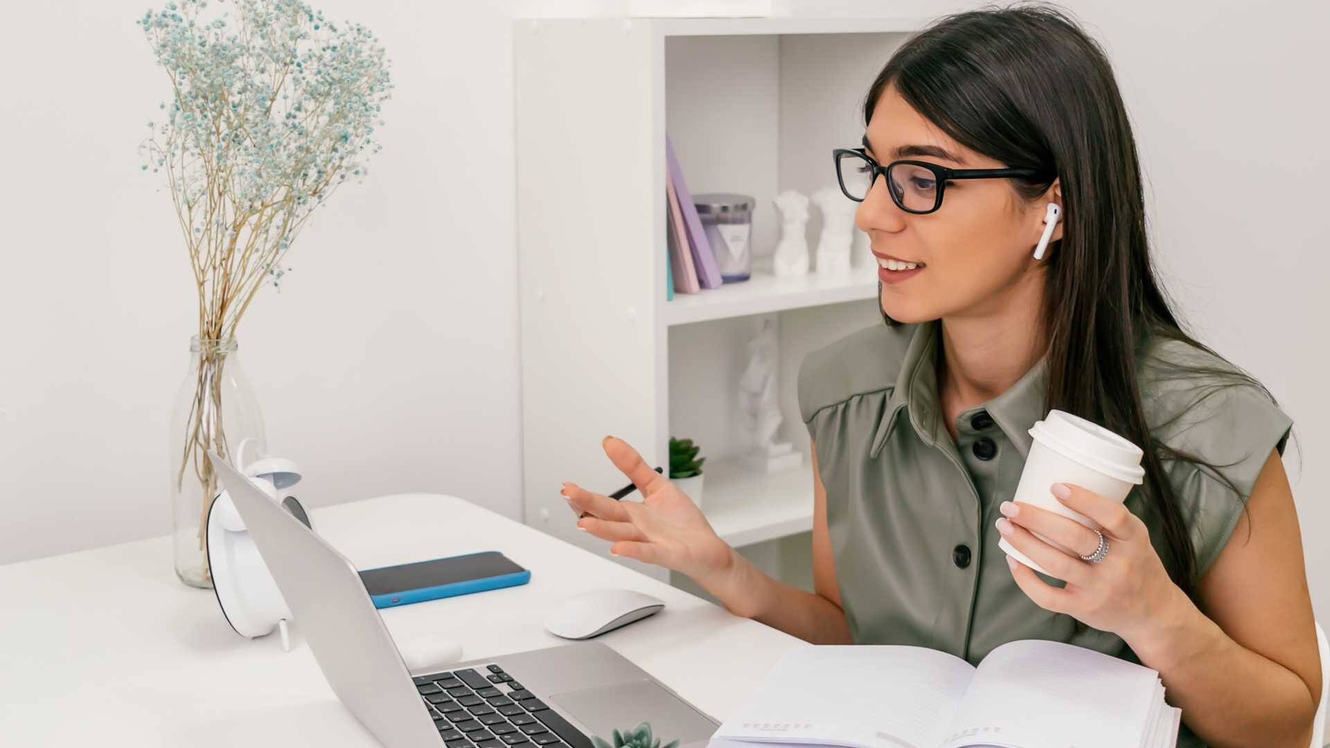 4 Ways to Build Community Through Digital Training - Training Industry