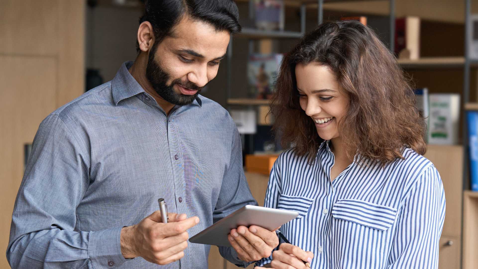 How to Build Confidence in the Workplace: A 10-step Guide