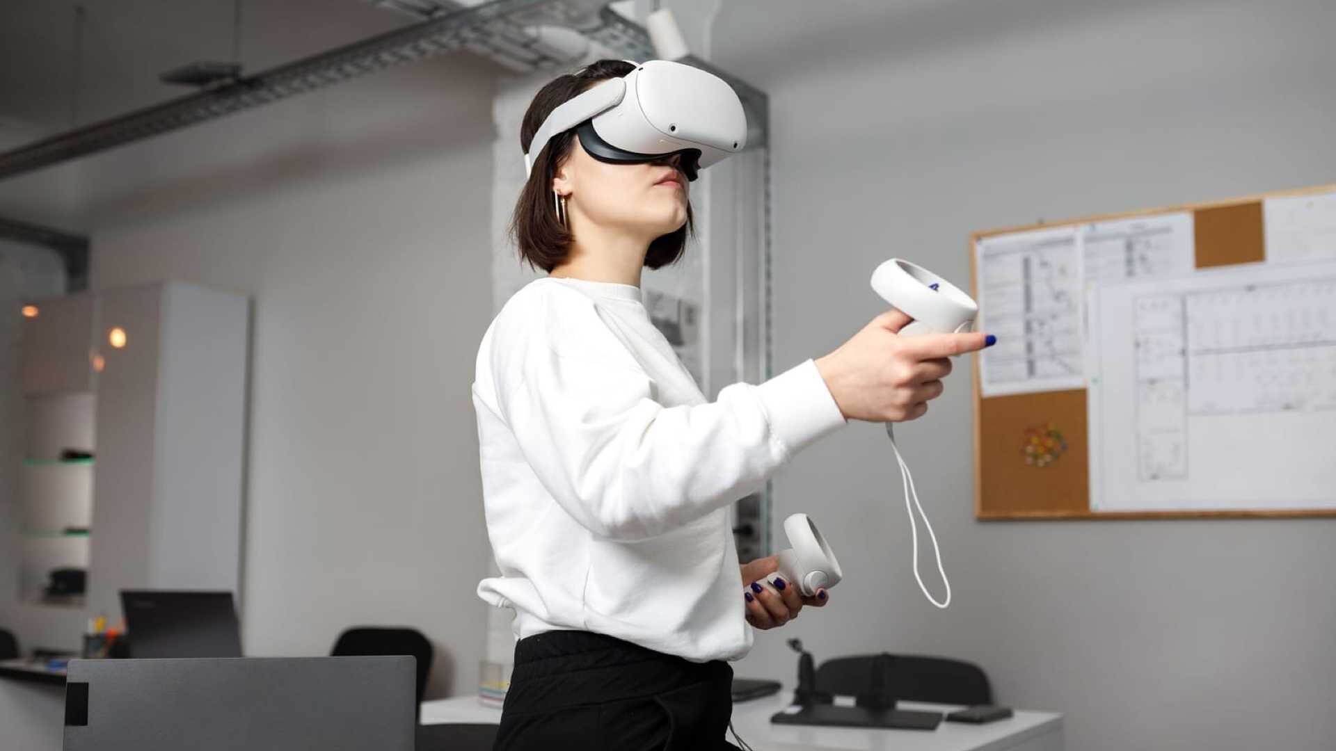 Support Learning Across the Employee Lifecycle With VR