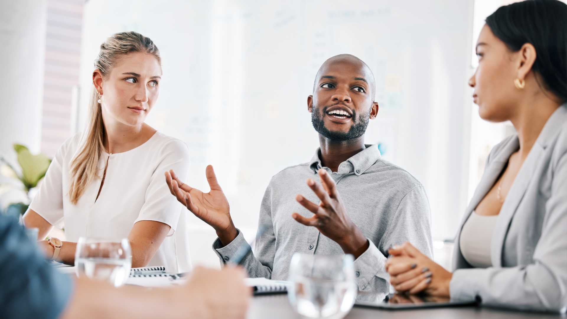 Action-oriented vs. Reflective Leadership Styles