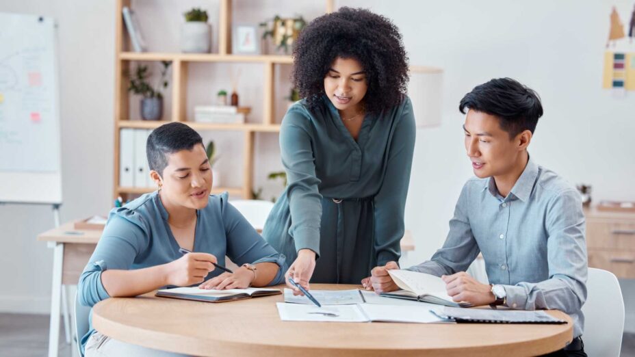 Coaching Employees for Success: Tips for Leaders