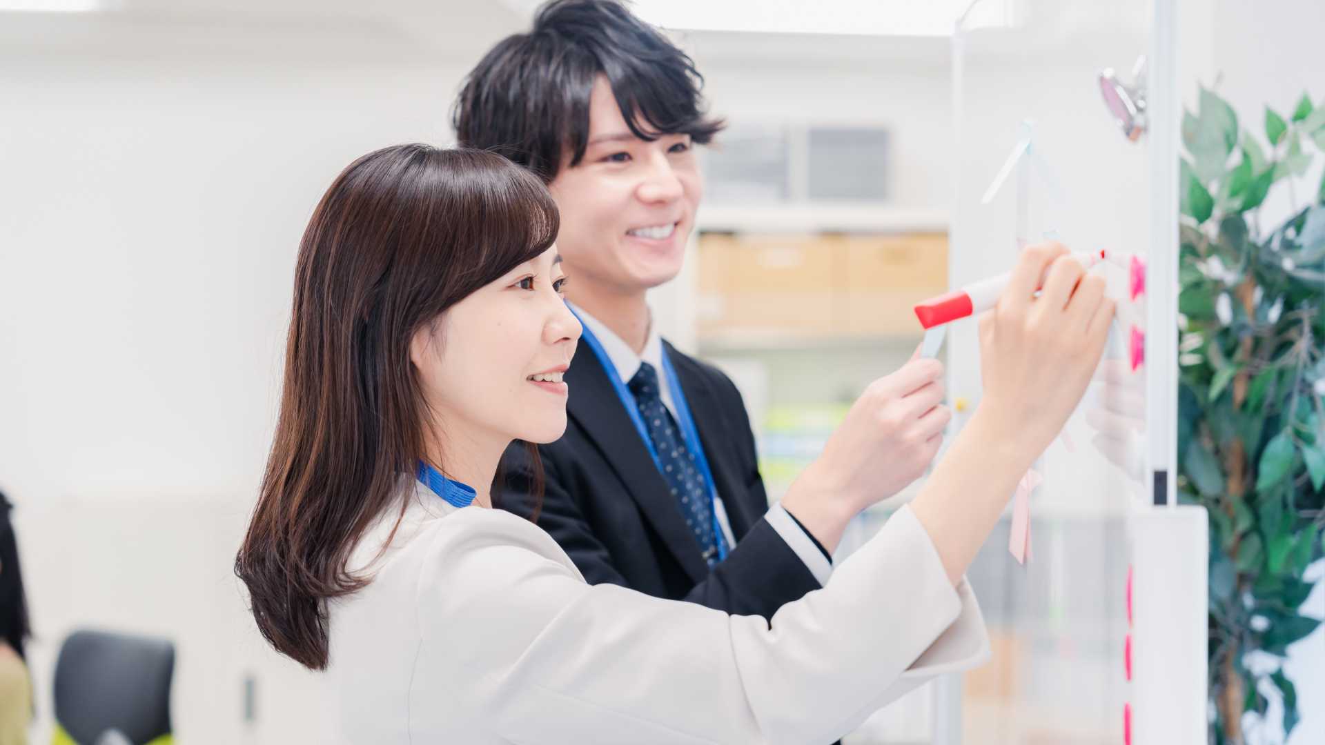 How to Assess and Improve DEI Training Impact: An 8-Step Guide