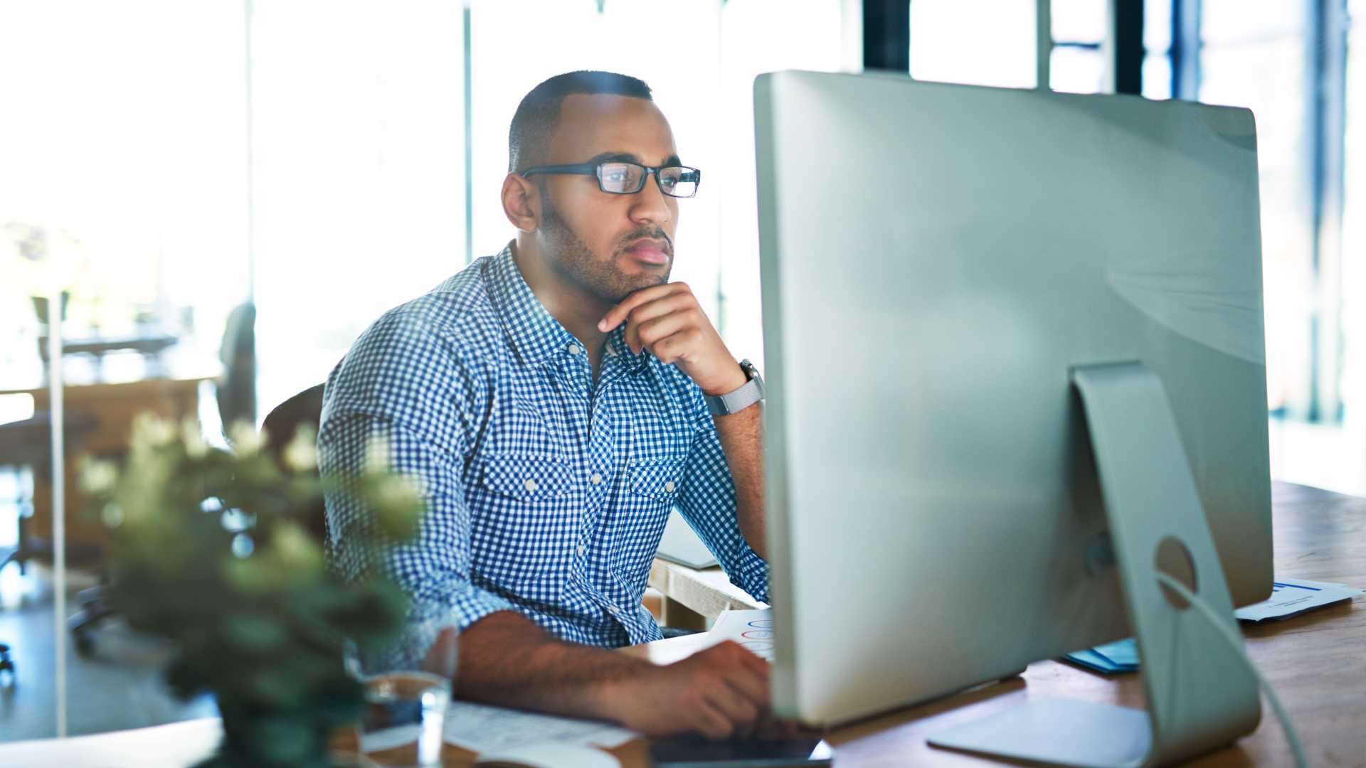 How to Leverage AI for eLearning Content Development