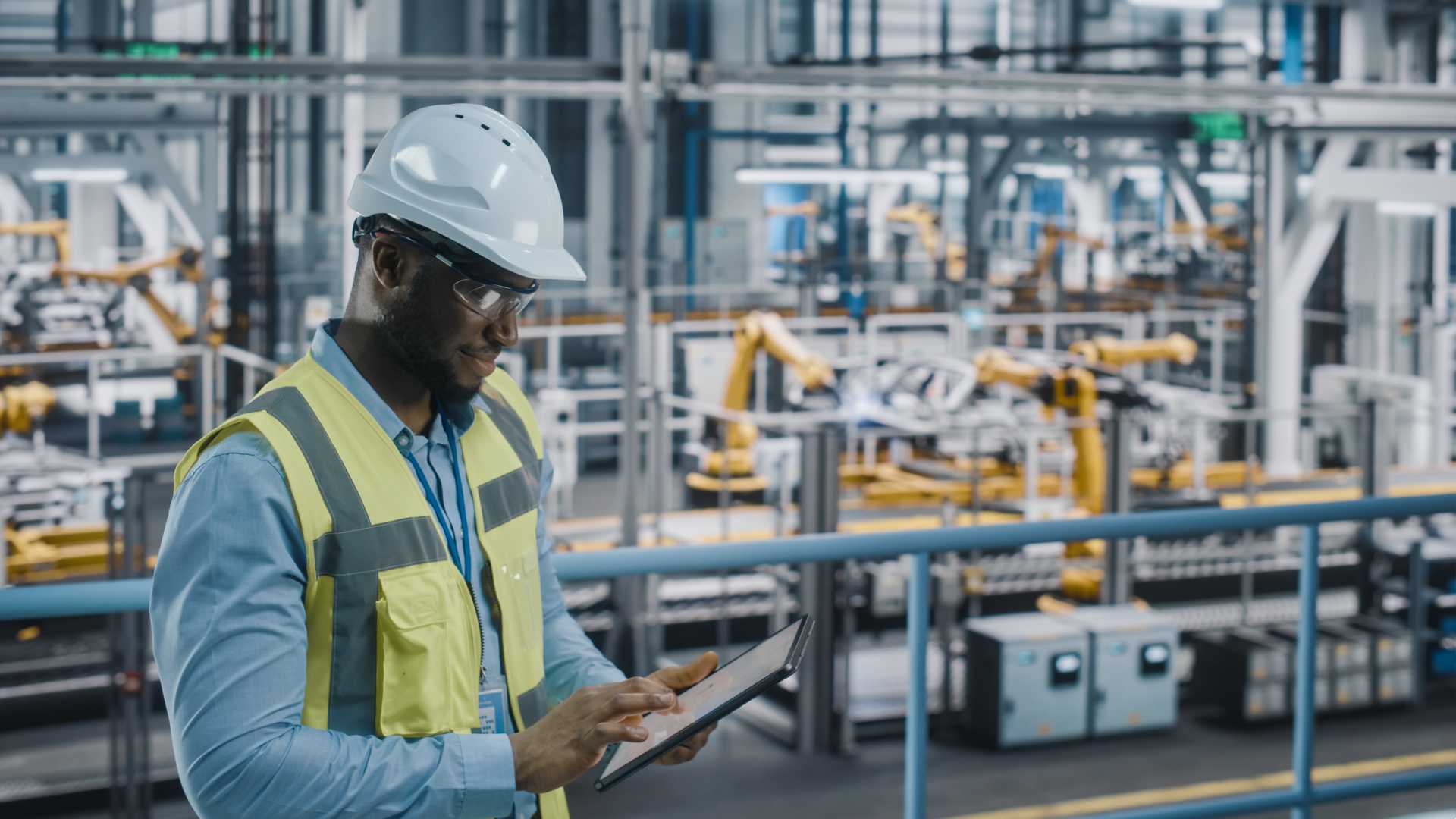 Human-Centered AI for Data-Driven Change in Manufacturing
