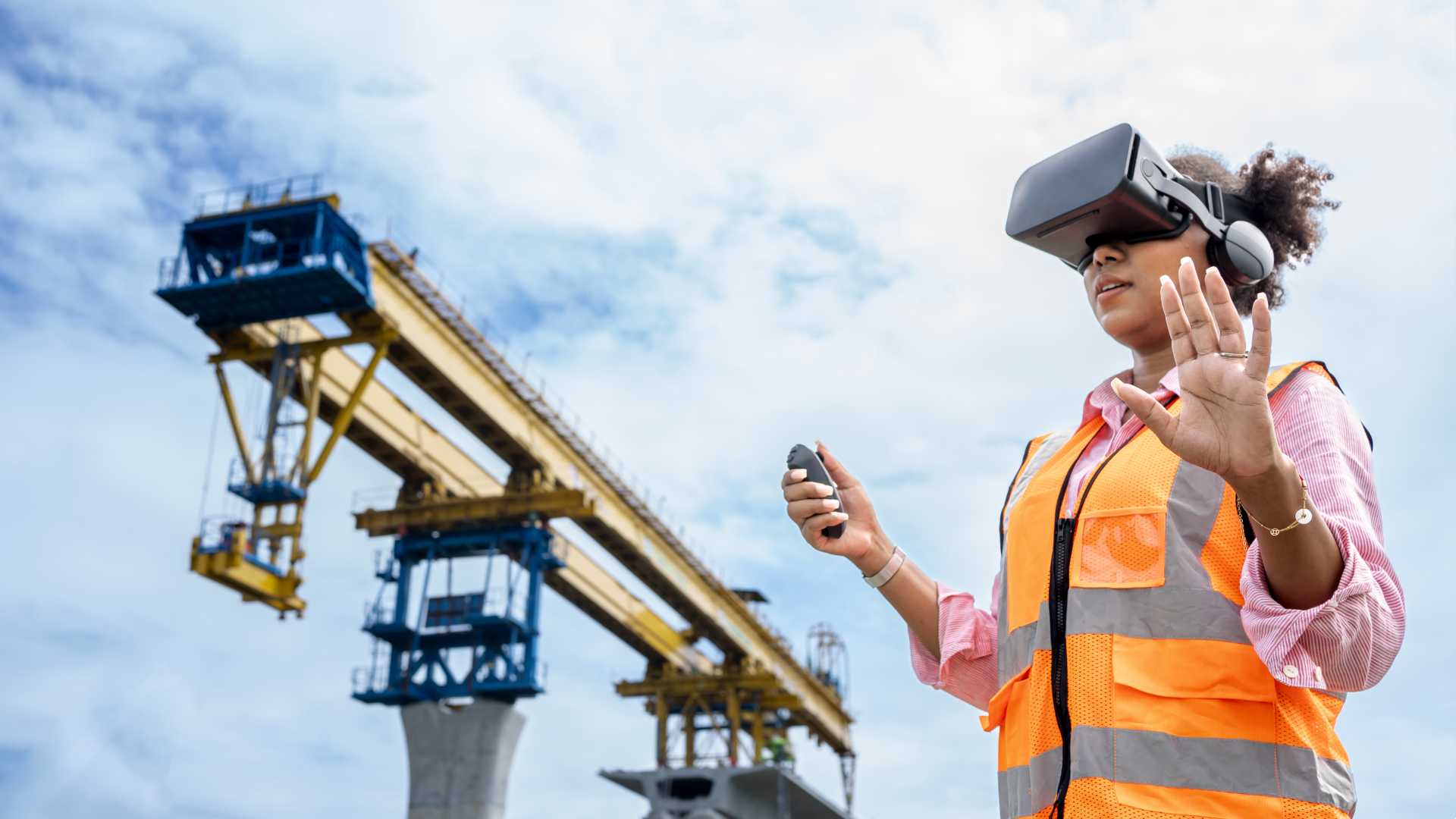 VR vs AR: Key Differences to Consider When Choosing Your Tech