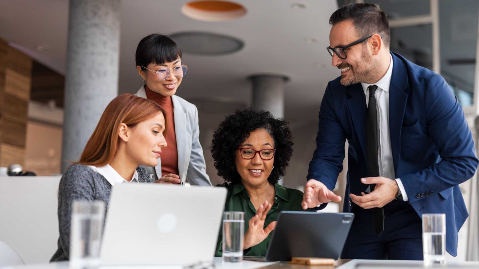 Top Essential Tools for Collaborative Learning in the Workplace